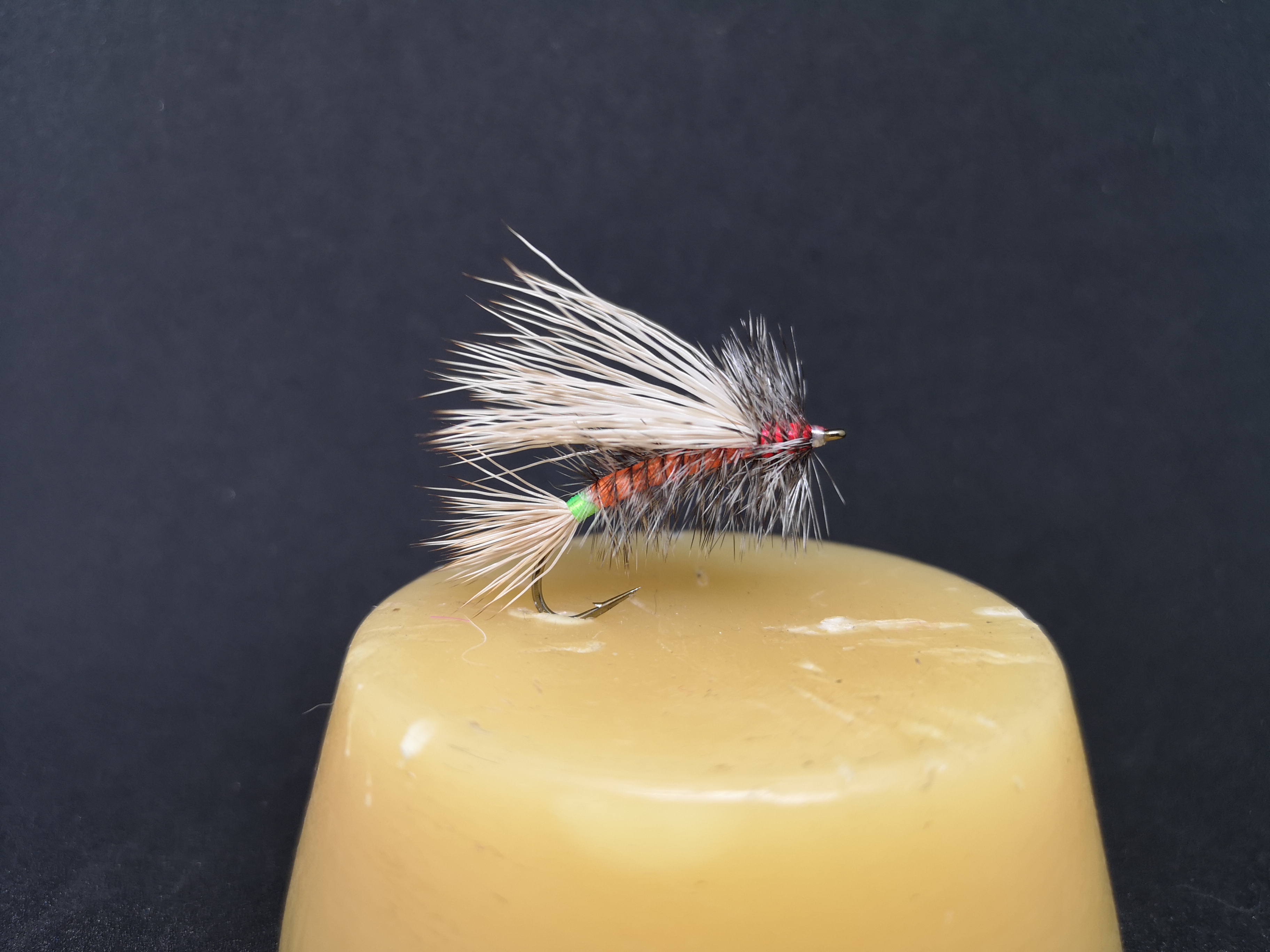 HISTOIRE DE MOUCHE : LA STIMULATOR – Mouche Café